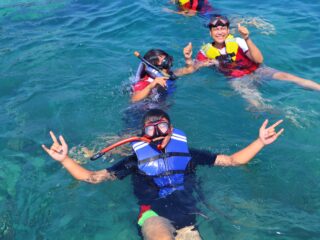 Can One Really Safely Snorkel Without Knowing How To Swim? Absolutely!