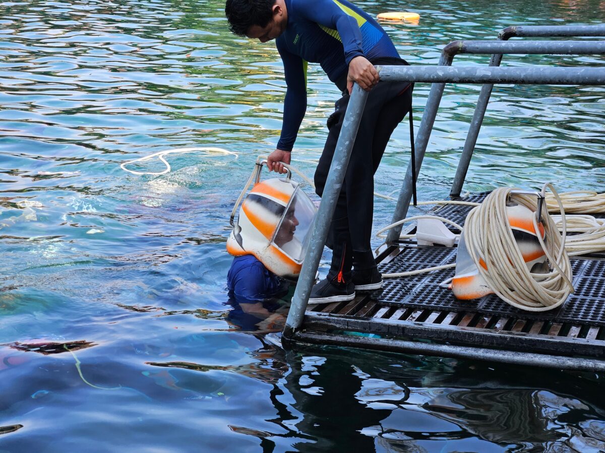 Helmet Diving: Explore Underwater Wonders Safely